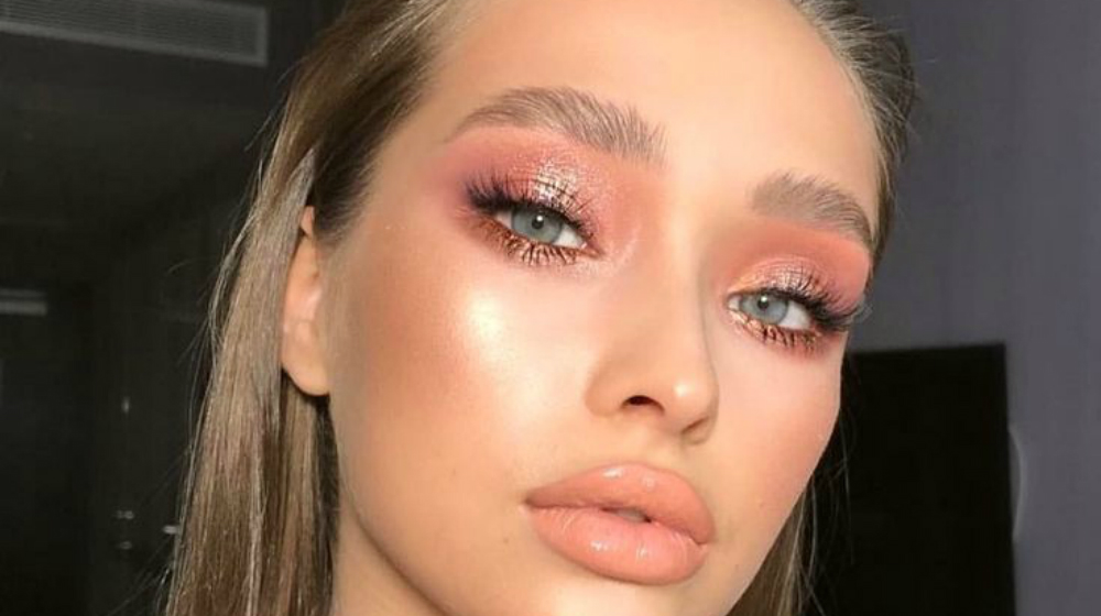 Glossy μακιγιάζ: Ότι πιο hot για τις καλοκαιρινές εξόδους | Ι LOVE STYLE