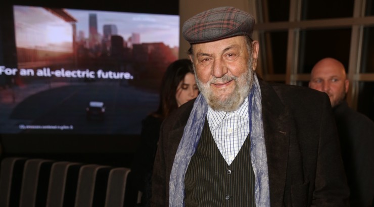 Κώστας Δημητρίου: Η σπάνια δημόσια εμφάνιση με τους δύο γιους του ...