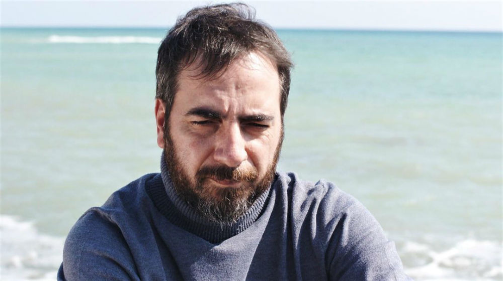 Λώρης Λοϊζίδης: Η τρυφερή φωτογραφία αγκαλιά με τα δίδυμα κοριτσάκια ...