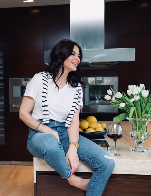 Ramona Filip: Μας έδειξε την κουζίνα της και είναι υπέροχη [εικόνες ...