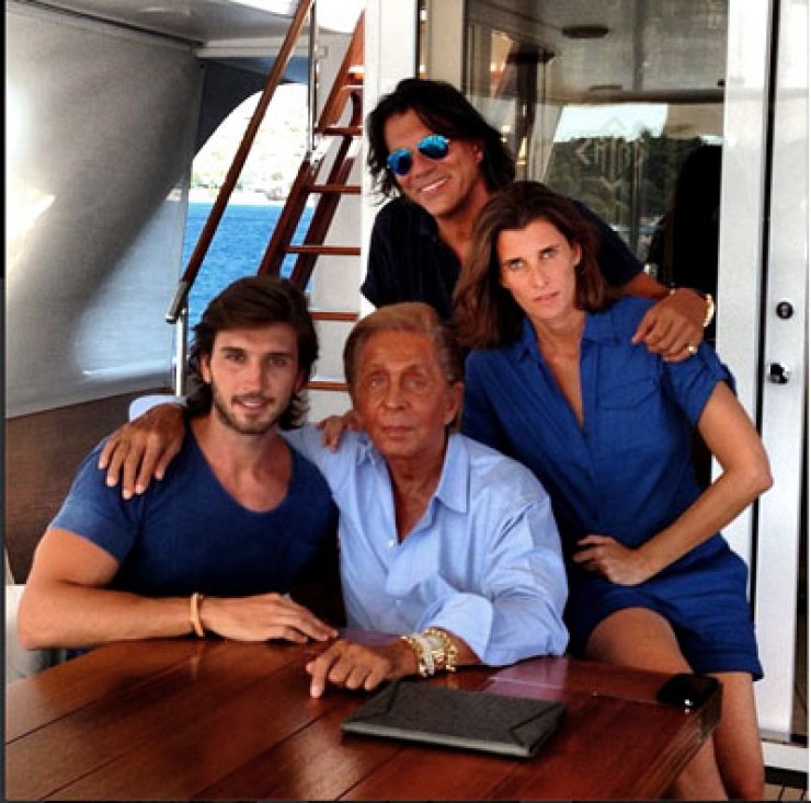 Ηλίας Ψινάκης: Στο σκάφος με τους διάσημους φίλους του | Ι LOVE STYLE