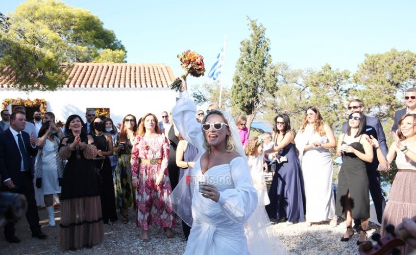 Ελεωνόρα Ζουγανέλη - Σπύρος Δημητρίου: Το επίσημο φωτογραφικό άλμπουμ ...