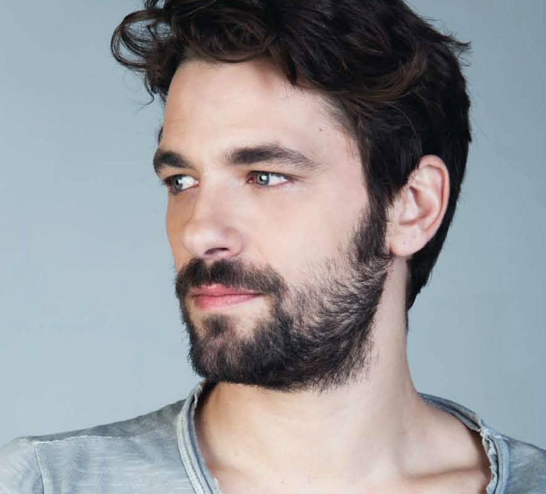 Αποστόλης Τότσικας: Πόσα χρόνια διαφορά στην ηλικία έχει με την Ρούλα ...